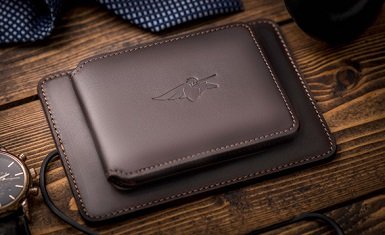 Nunca se pierden, recargan el móvil... Carteras inteligentes perfectas ...