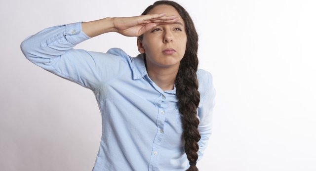 Mujer visualizando futuro | DiarioAbiertoDiarioAbierto