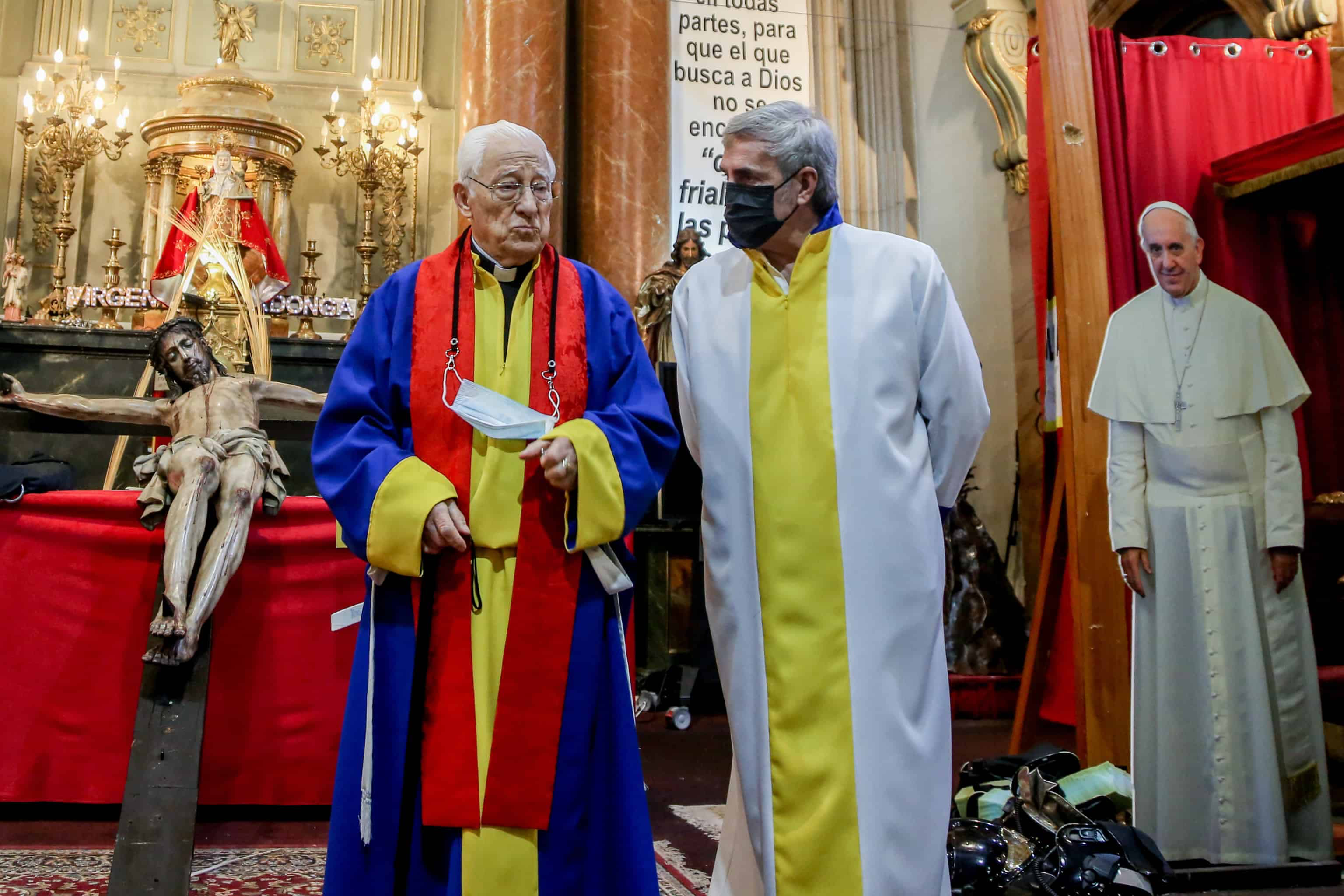 La ONG del padre Ángel, Mensajeros de la Paz, cumple 60 años ...