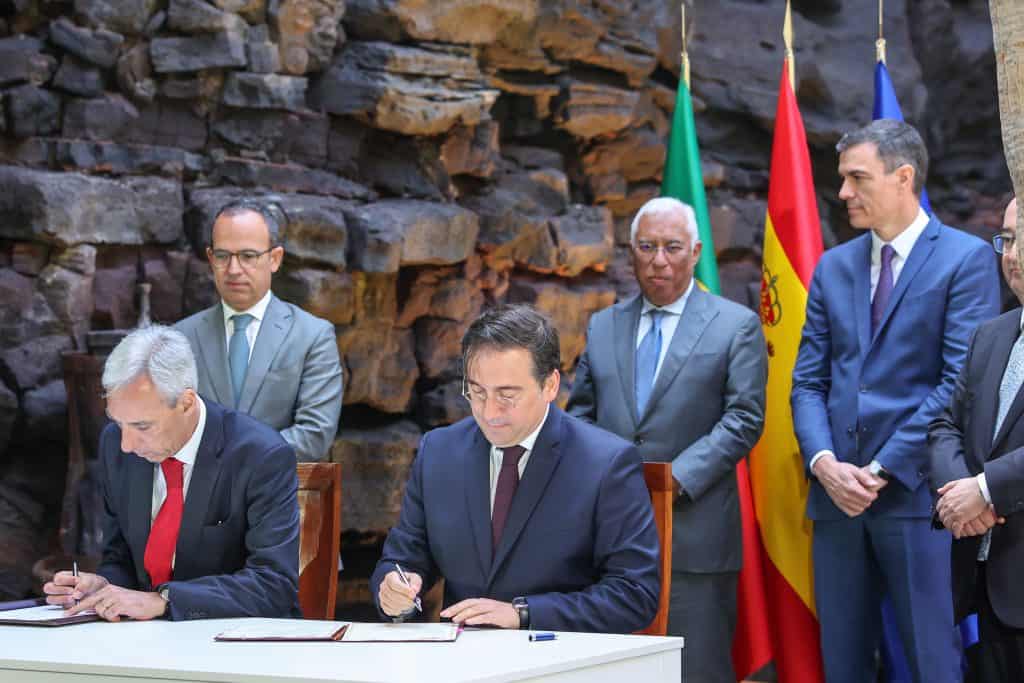 España y Portugal renuevan el Tratado de Amistad y Cooperación ...
